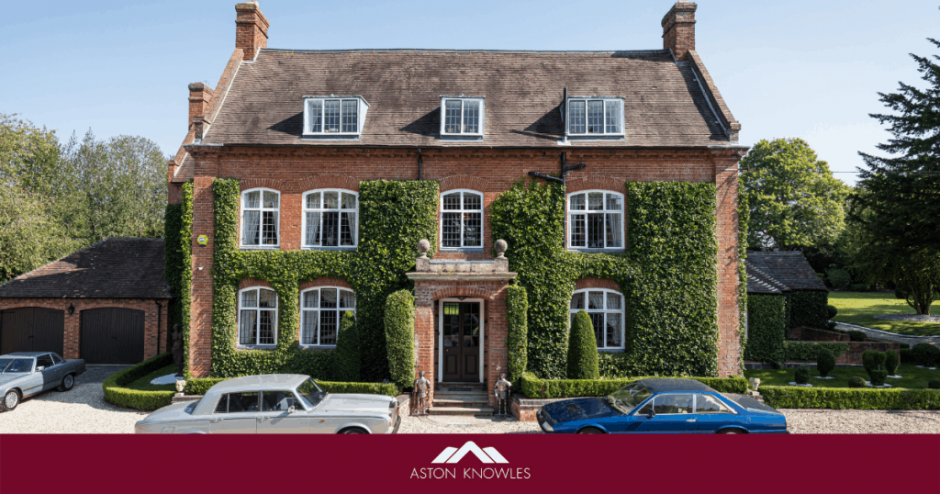 HASELOUR HALL – AN EXTRAORDINARY TUDOR RESIDENCE STEEPED IN HISTORY ...